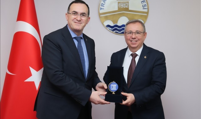 Prof. Dr. Hajrizi’den Prof. Dr. Tabakoğlu’na ziyaret - Güncel - Edirne ...